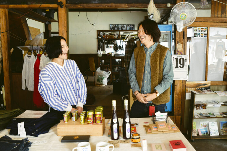 遊びから生まれた事業で世界を変える。海洋プラスチックに新たな価値を見出すREMAREの冒険 | WORK MILL