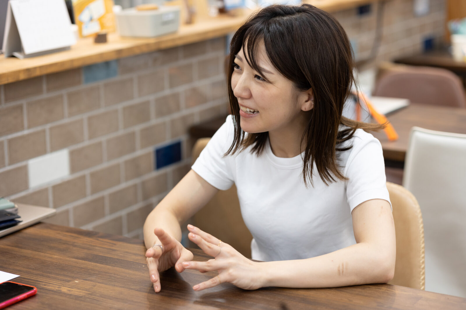 人生を楽しむ背中を、子どもに見せるための場所をーーおやこの世界を広げる「PORTO」を運営する佳山奈央さん | WORK MILL