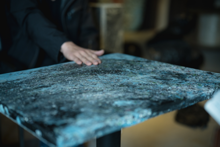 遊びから生まれた事業で世界を変える。海洋プラスチックに新たな価値を見出すREMAREの冒険 | WORK MILL