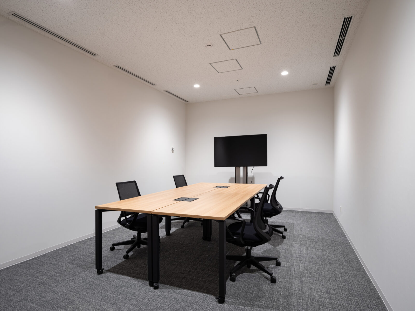 宮城県仙台市に共創拠点「YUI NOS」誕生 イノベーション創出に貢献する複合型スペース | WORK MILL