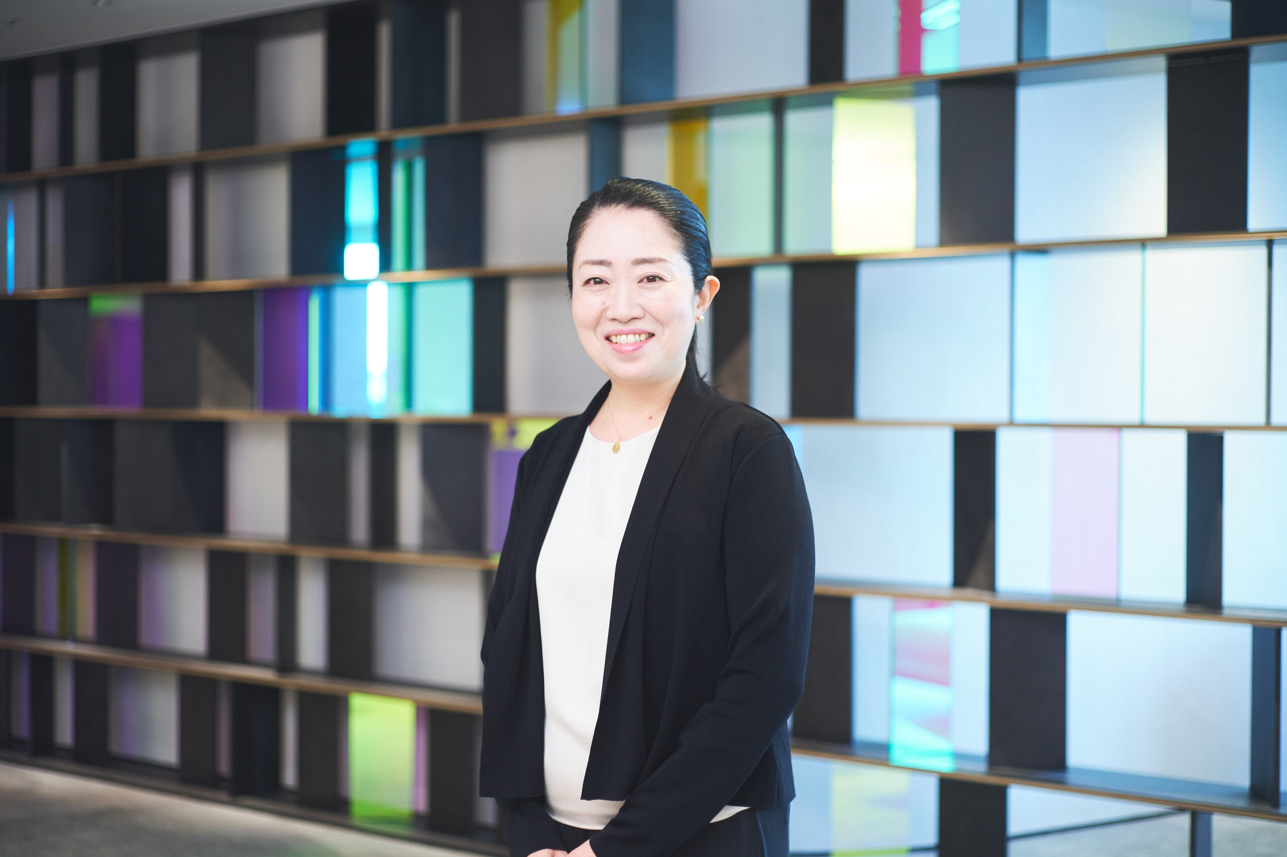 「会社人」から「社会人」へ。15年間の越境で見えた、これからの働き方と社会とのつながり方（NPO法人二枚目の名刺・大山みのり） | WORK MILL